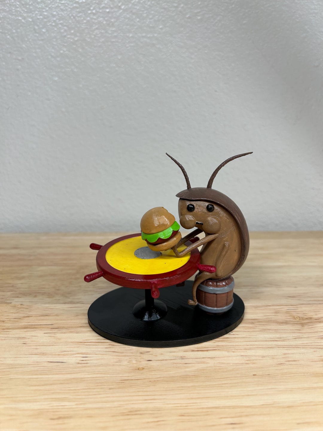 Spongebob Cockroach Eating Krabby Patty • Meme Haha • Small Cute ...