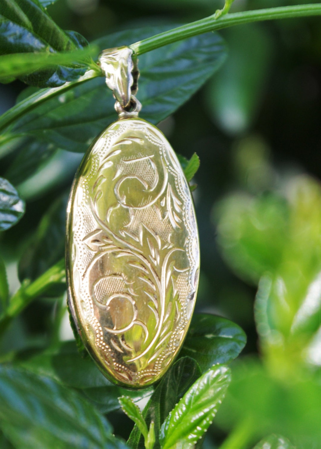 Pretty - Vintage - Gold Plated - Oval Locket - Love Token - Etsy