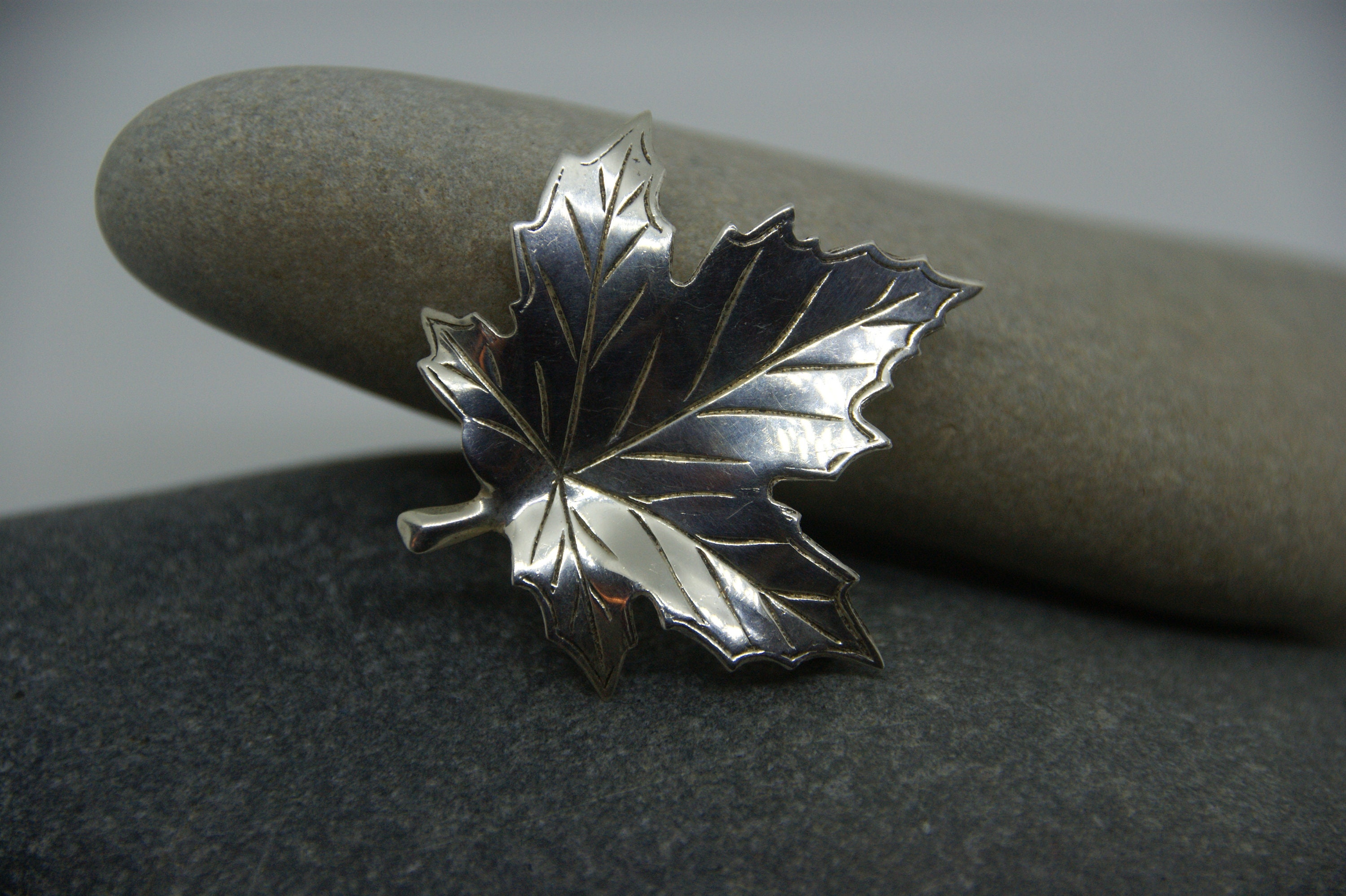 Beautiful Sterling Silver Maple leaf Pin / Brooch | Etsy