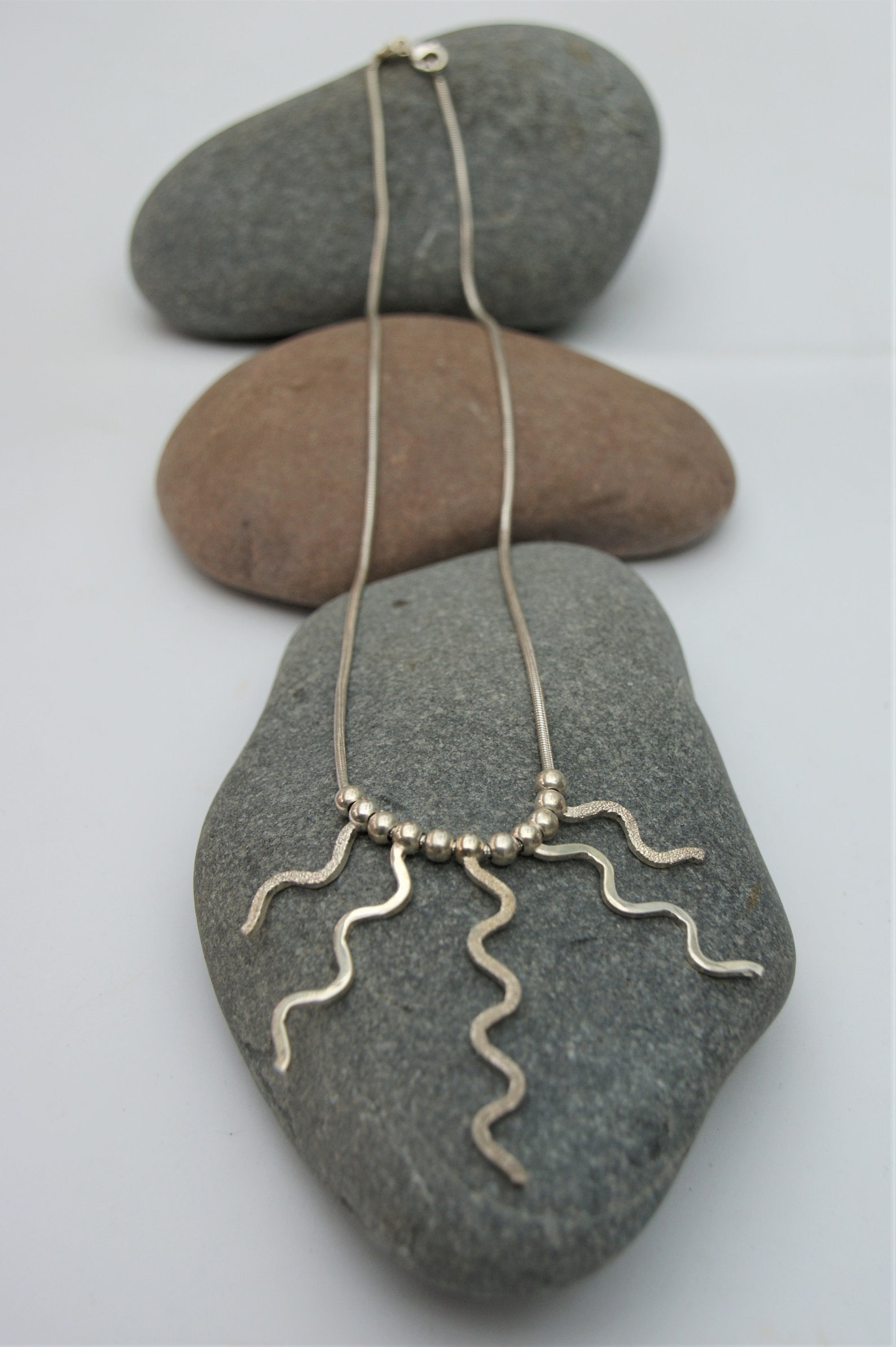 Unusual - Wavy Lines Design - Mid-century - Silver Necklace - Etsy