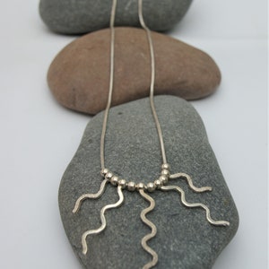 Unusual - Wavy Lines Design - Mid-century - Silver Necklace - Etsy