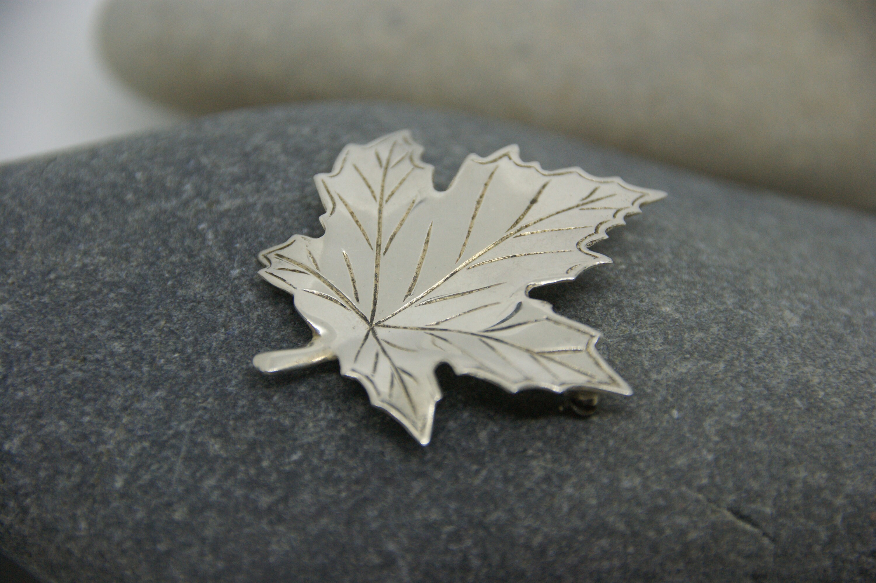 Beautiful Sterling Silver Maple leaf Pin / Brooch | Etsy