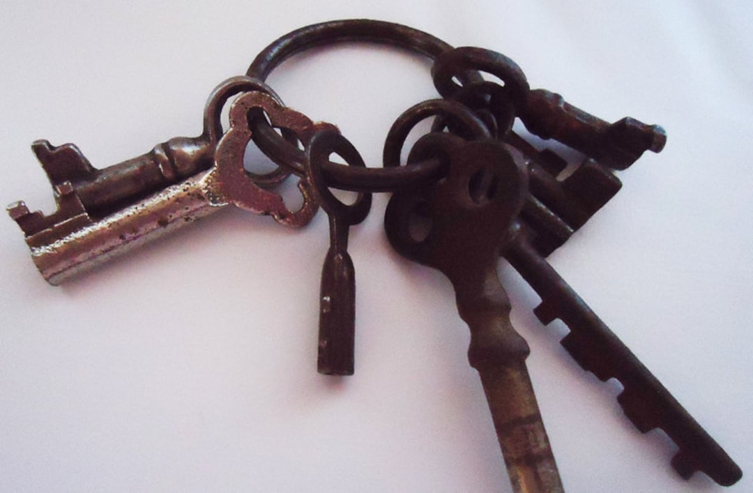 Spanish 9 Little Keys. 150 Years Old. - Etsy