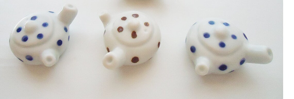 Four Japanese Ceramic Little Teapots Figures.70s - Etsy