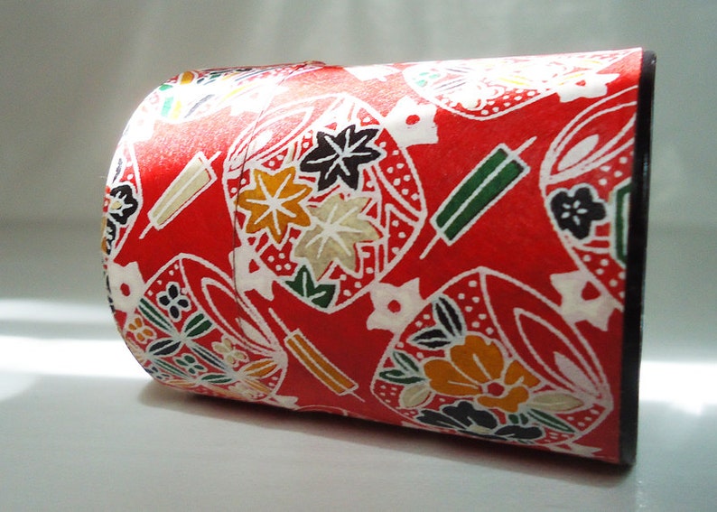 The Japanese Little Tin. 60s. - Etsy