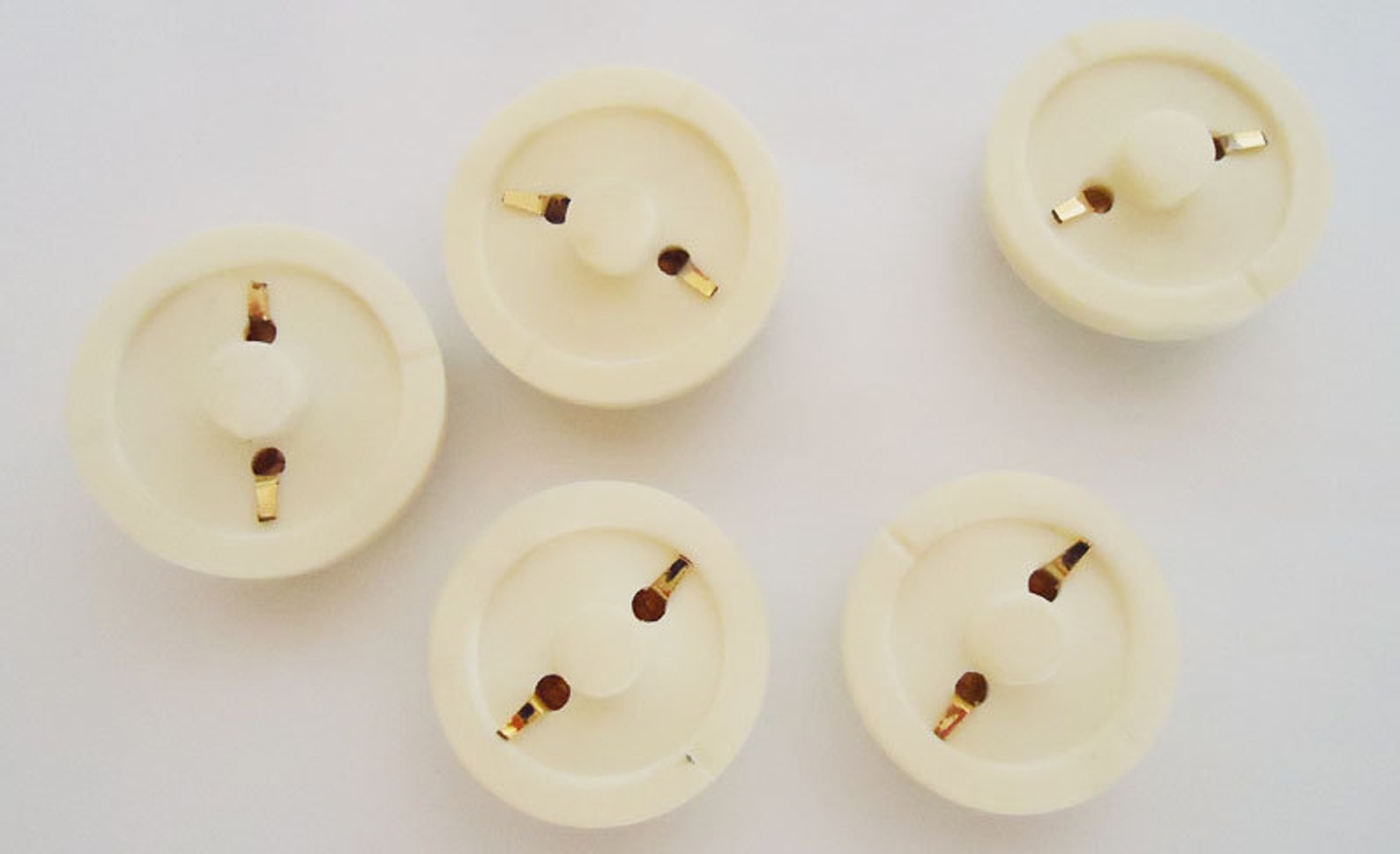 Five Japanese Round Creamy Golden Buttons. 60s - Etsy