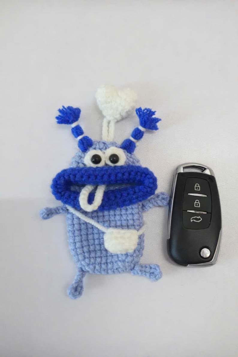Monster Key Holder Crochet Pattern (EN & DE) | Tote Boo Key Cover ...