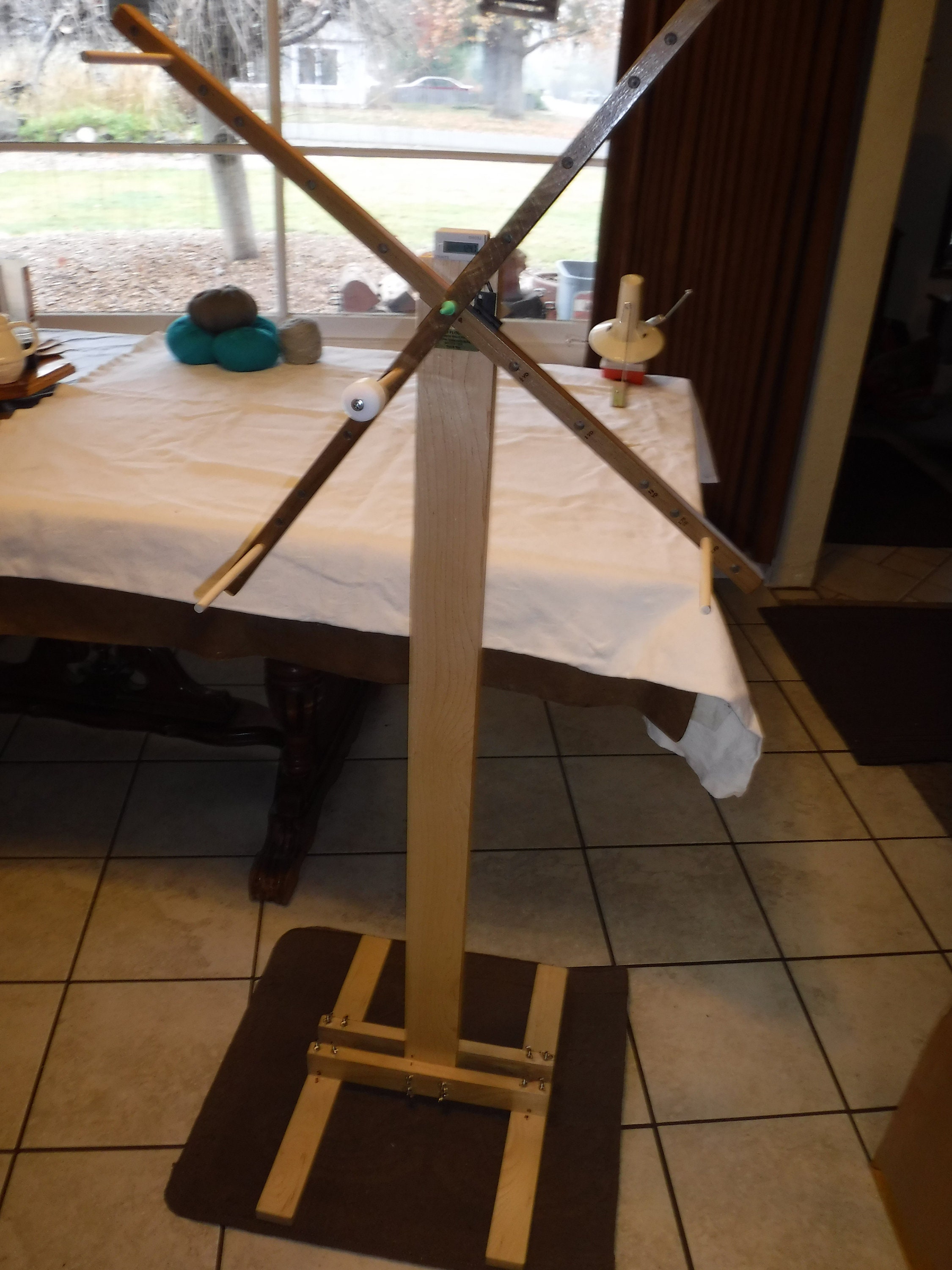 FLOOR MODEL Vertical Yarn Swift With Yarn Measurer Crank | Etsy