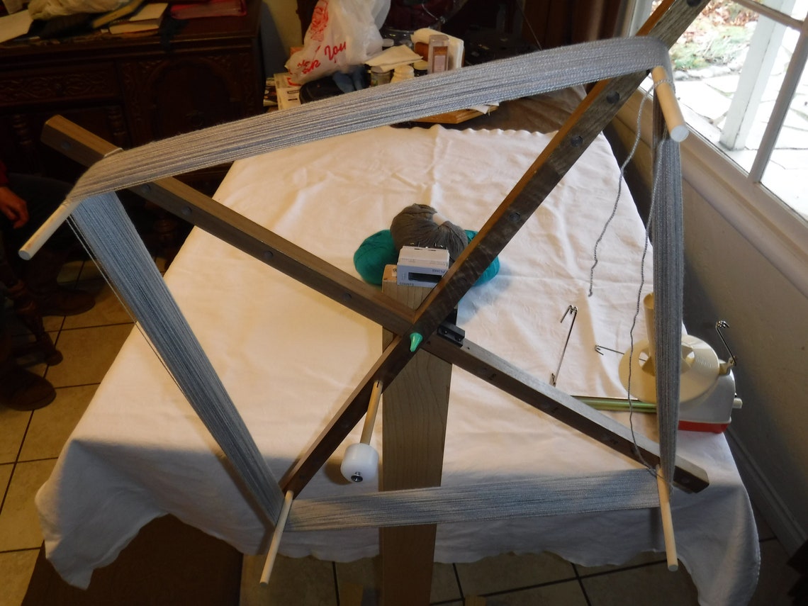 FLOOR MODEL Vertical Yarn Swift With Yarn Measurer Crank | Etsy