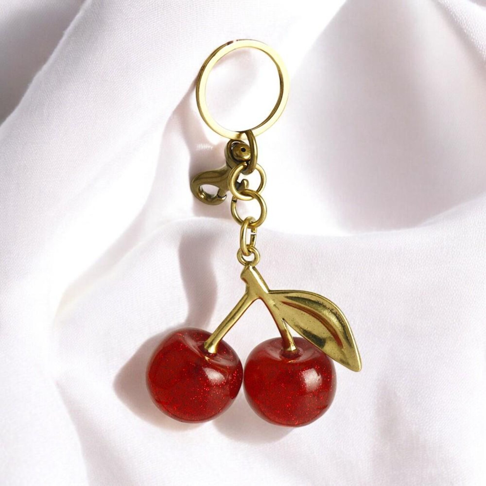 Red Cherries Keychain - Trendy Fruit Accessories for Fashionable Men ...
