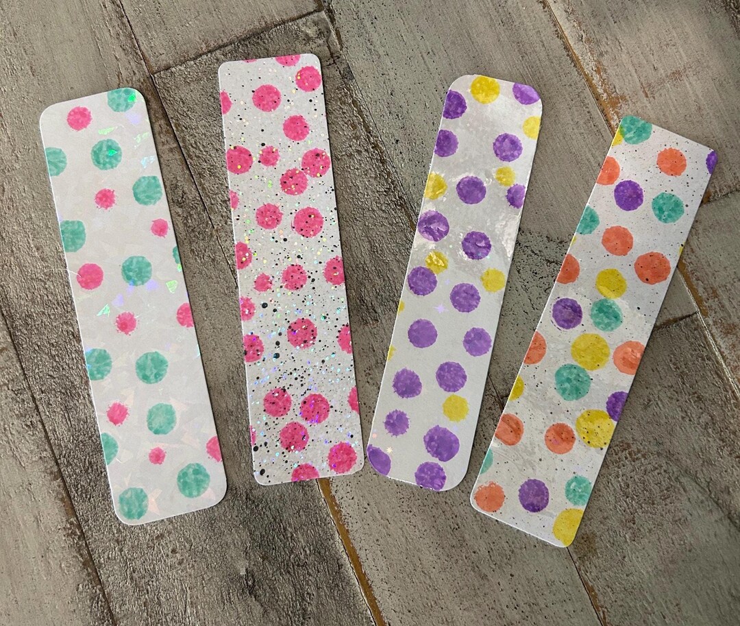 Personalized Polka Dot Kids Bookmark: Bookworm Party Favor - Etsy