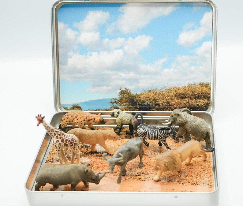 Large Magnetic Safari Tin: Busy, Quiet, Travel Toys for Kids ( Set of 9 ...