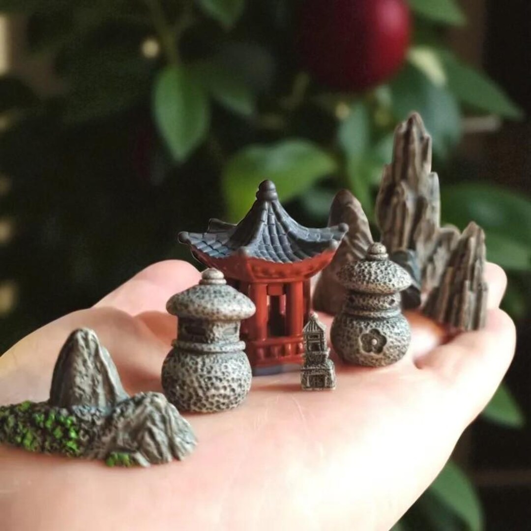 Mini Japanese Courtyard Bridge – Fairy Garden Gnome & Moss Terrarium ...