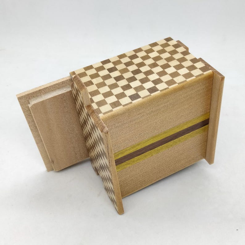 Square 14 Steps Yosegi/ichimatsu (3.0inch/78mm) Japanese Puzzle Box ...