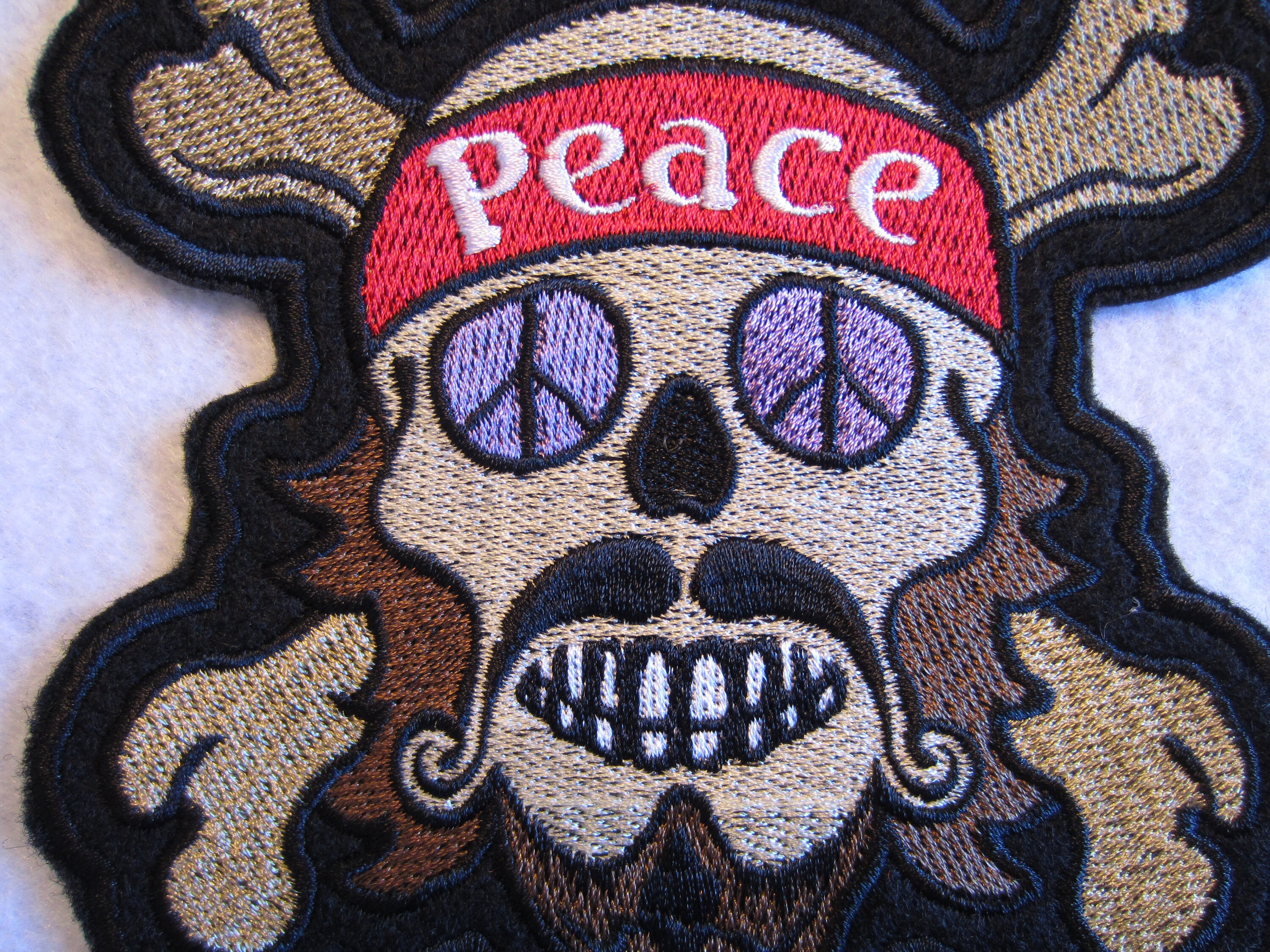 Embroidered Hippie Peace Sign Iron on Patch Peace Sign | Etsy