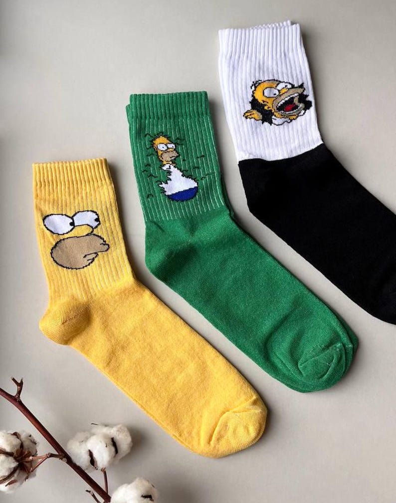 Homer Simpson Socks Set: Funny Cartoon Meme Crew Socks, 3 Pairs Mens ...