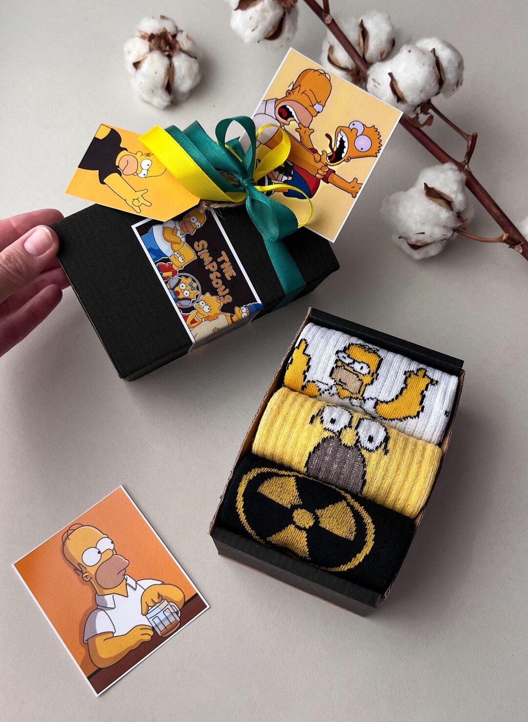 Men’s Funny Socks Simpson Gift Set - Simpsons Inspired Knitted Socks ...