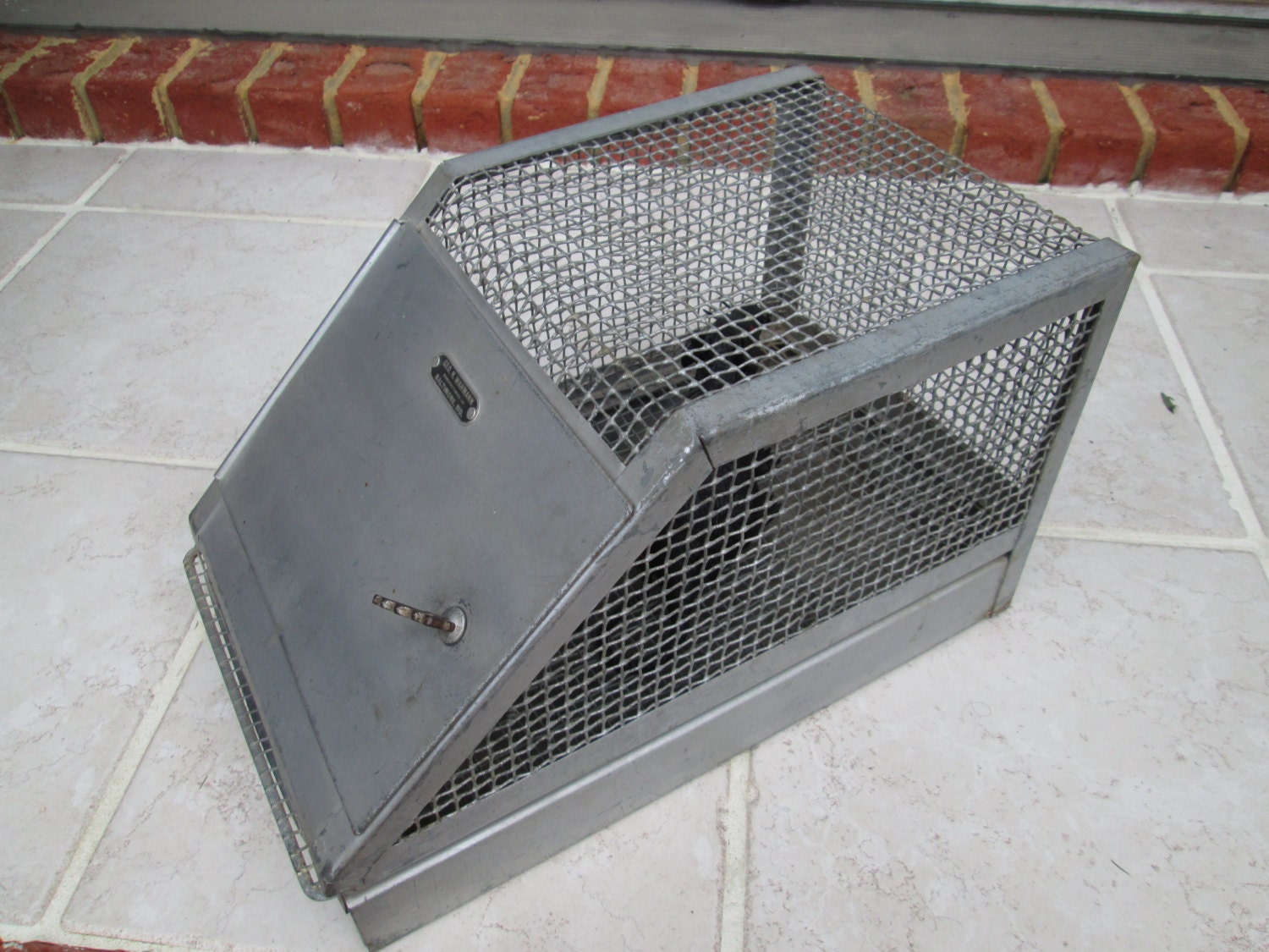 Vintage Portable Varmint Trap - Etsy