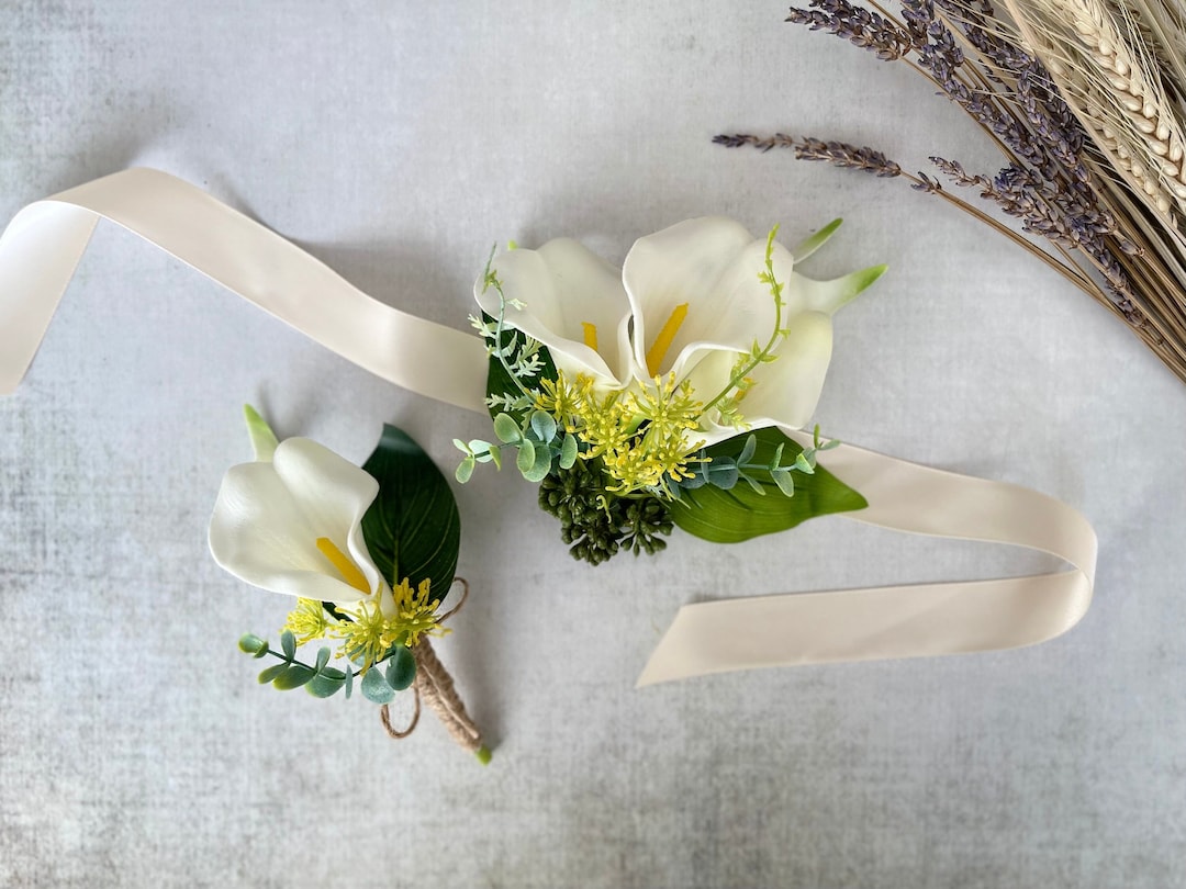 White Calla Lily Buttonhole and Corsage Set Boutonnières for Prom Lily ...