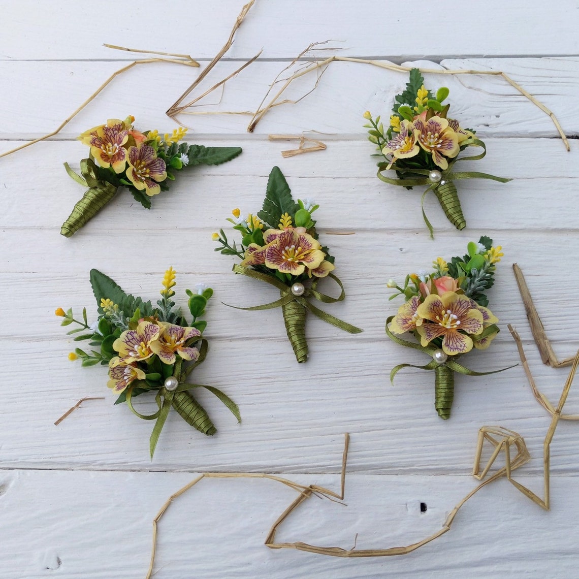 Wild Flower Buttonhole Yellow Hellebores Flower Buttonhole - Etsy