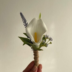 White Calla Lily Buttonhole and Corsage Set Boutonnières for Prom Lily ...