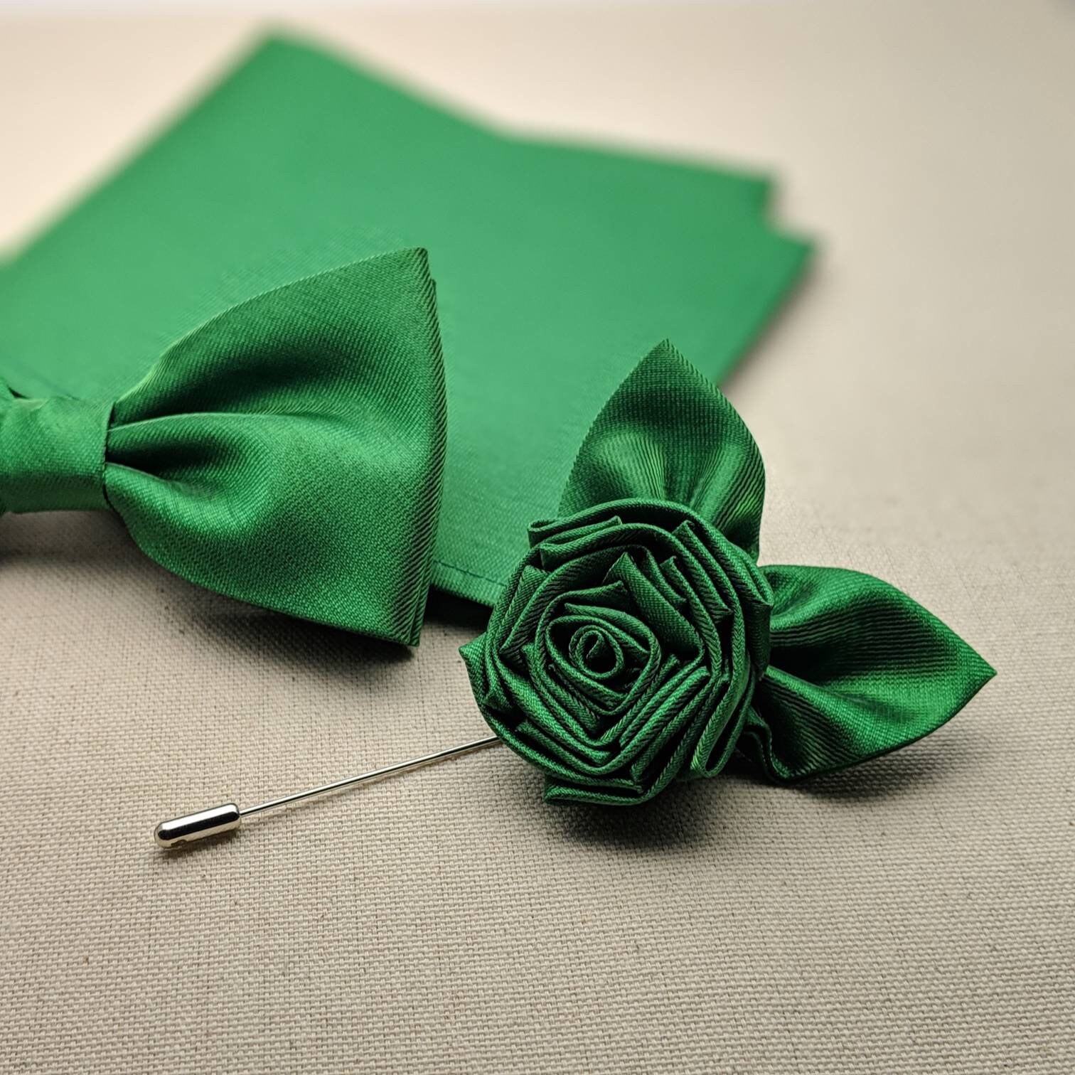 Emerald Green Bow Tie, Rose Lapel Pin & Pocket Square, Emerald Green ...