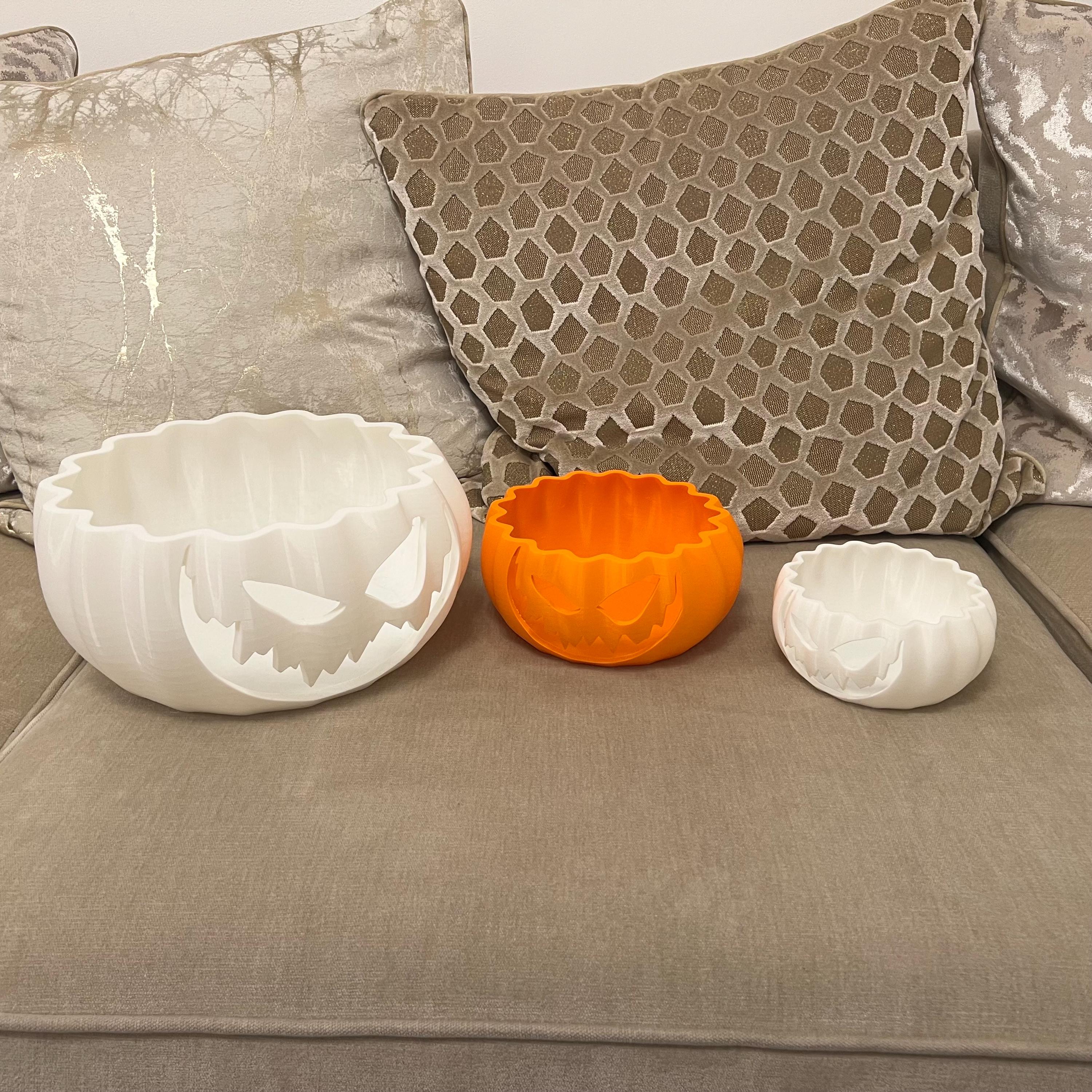 Halloween Pumpkin Candy Bowls – Jack-o’-lantern Treat Containers in ...
