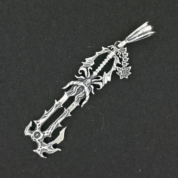 Gazing Eye Keyblade - Etsy UK