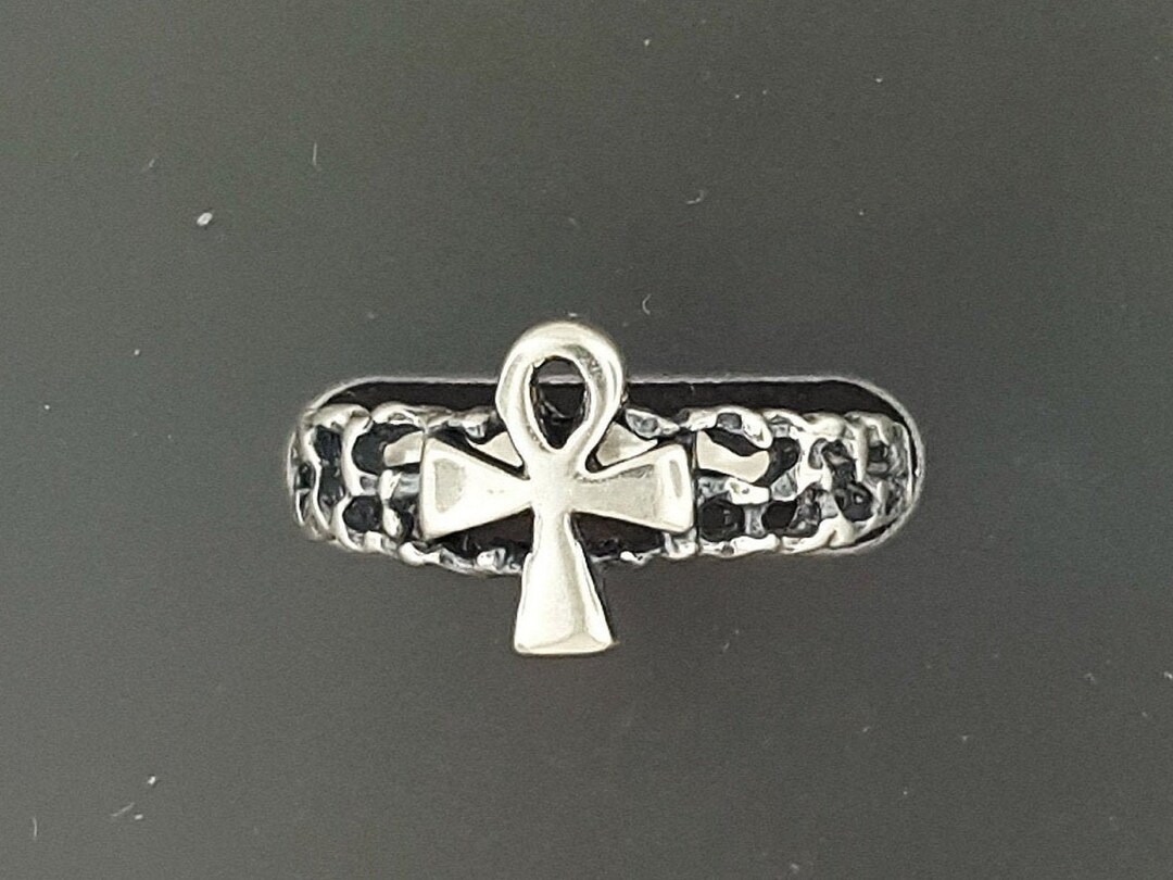 Small Ankh Ring in Sterling Silver or Antique Bronze - Etsy