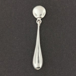 Final Fantasy 7 Tifa Silver Drop Stud Earrings in Sterling Silver ...