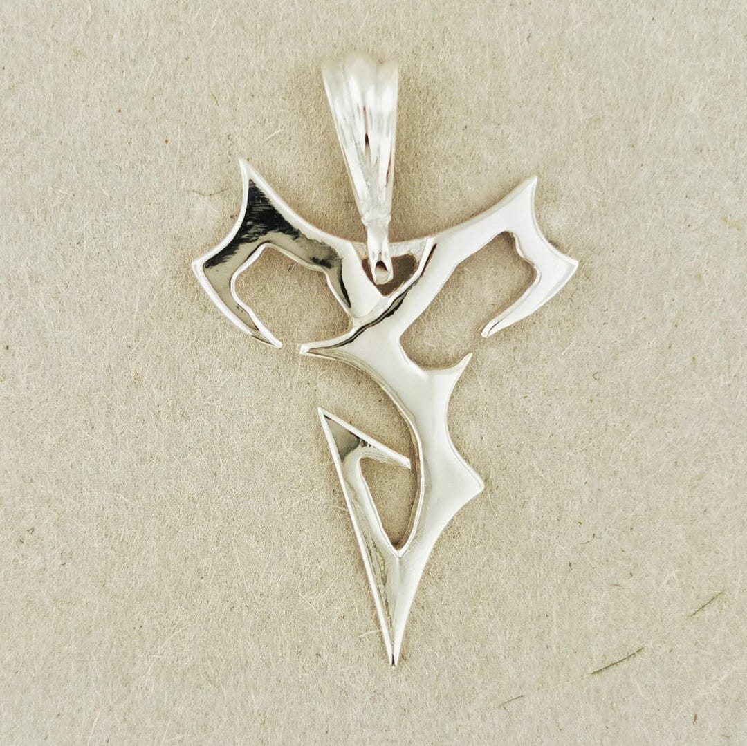 Final Fantasy X Tidus Pendant in Sterling Silver or Antique Bronze ...