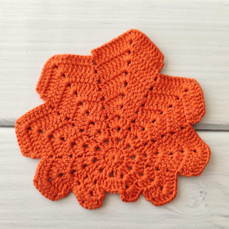 Maple Leaf Coaster Crochet Pattern: DIY Easy Mug Rug Tutorial PDF ...