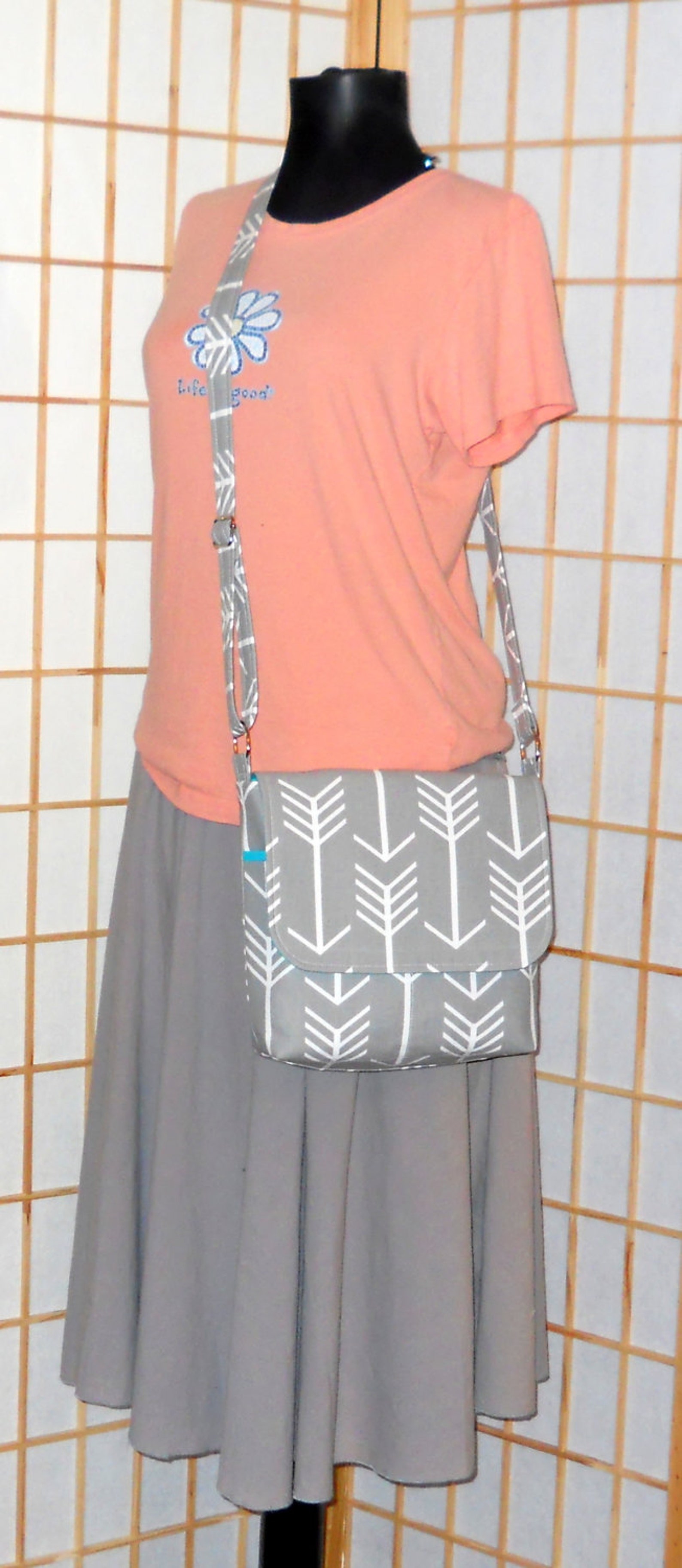 Gray Arrow Purse Small Messenger Bag for Women Handmade Gray - Etsy