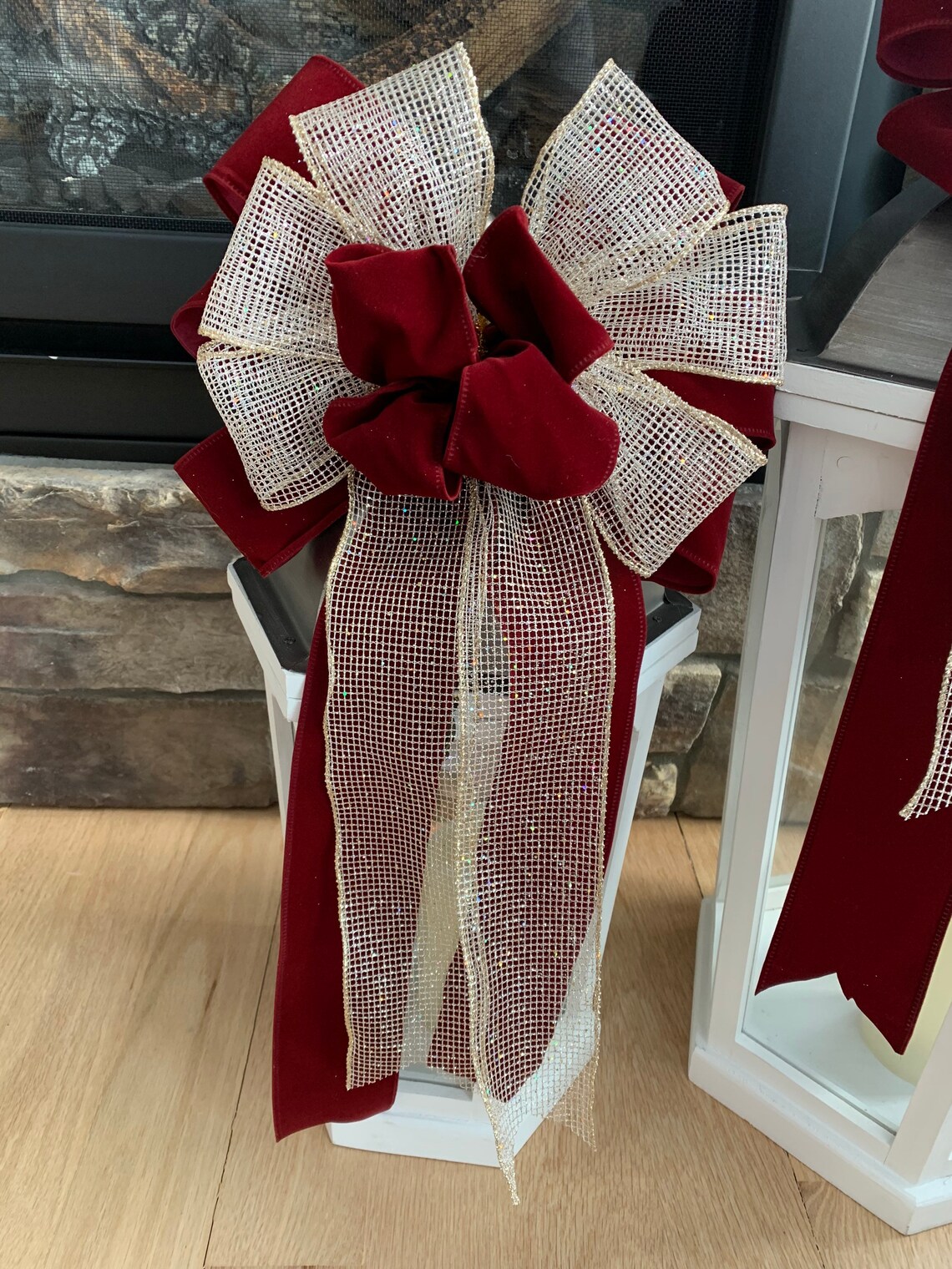 Set OF 2 Winter Holiday Bows Burgundy Velour and a Light - Etsy