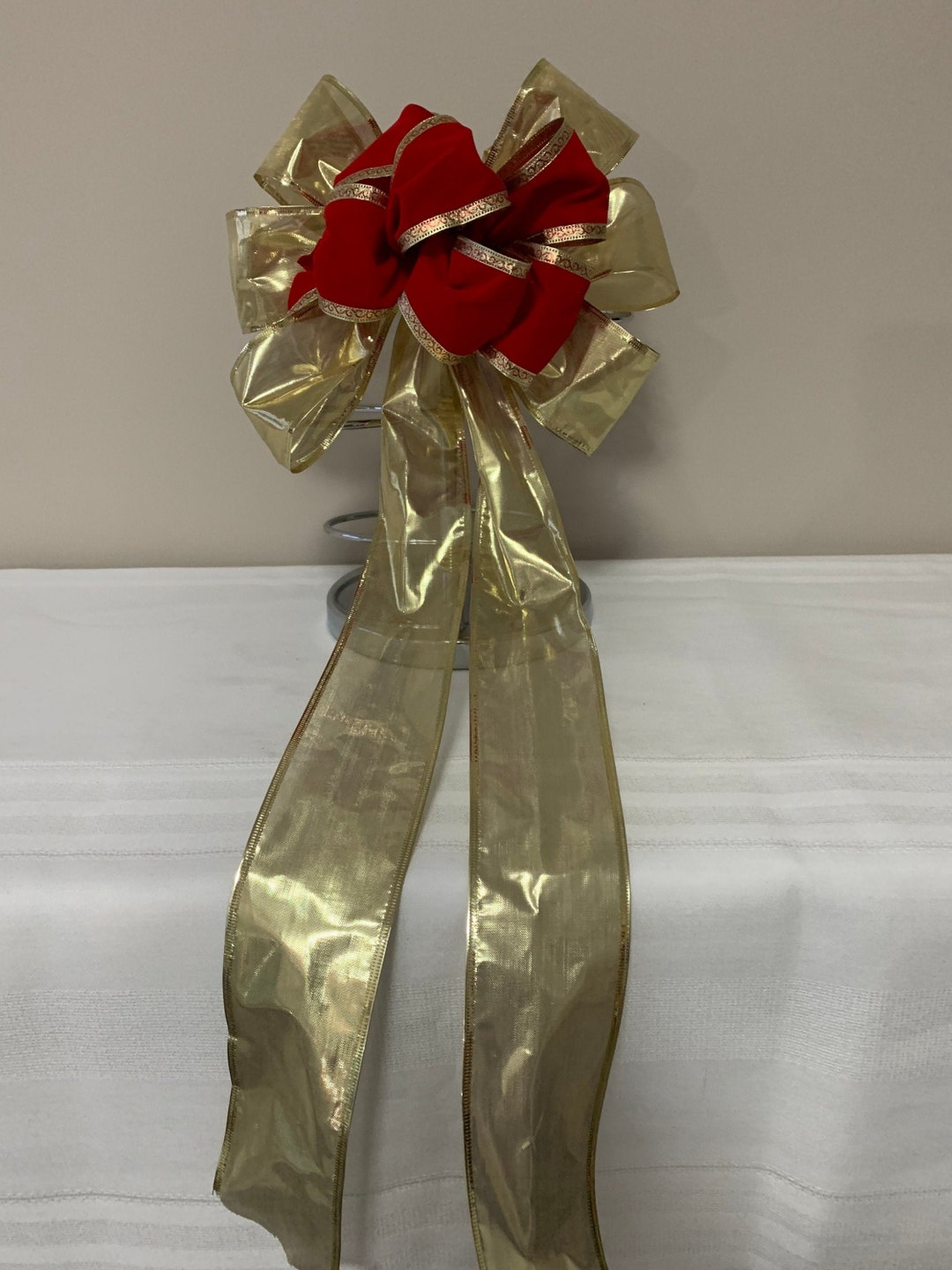 Christmas Garland/wreath Bow Red Velvet Bow With Gold Edging Set on a ...