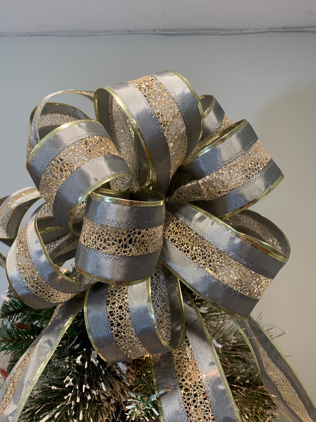 Large Pewter Ribbon With a Champagne Gold Mesh Center Ribbon Christmas ...