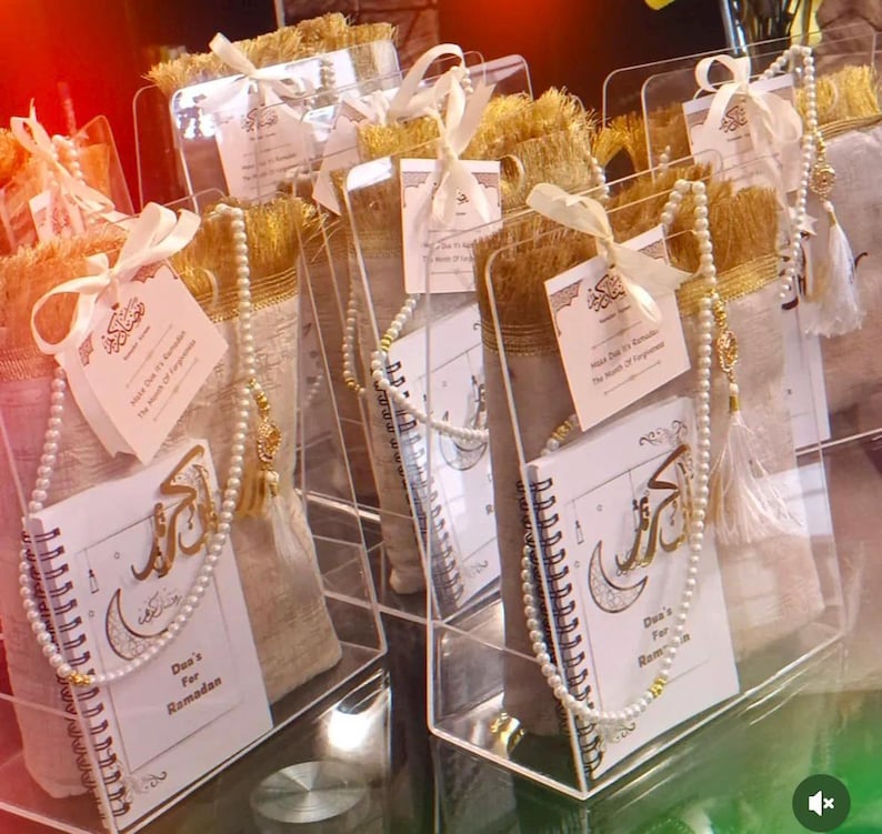 Transparent Acrylic Gift Boxes – Elegant Clear Packaging for Jewelry ...