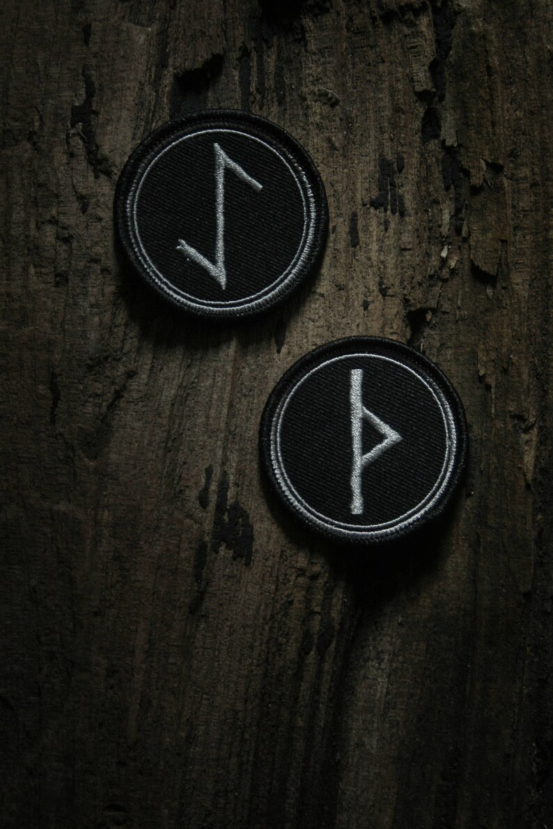 Thurs / Thurisaz Rune PATCH - Etsy Denmark