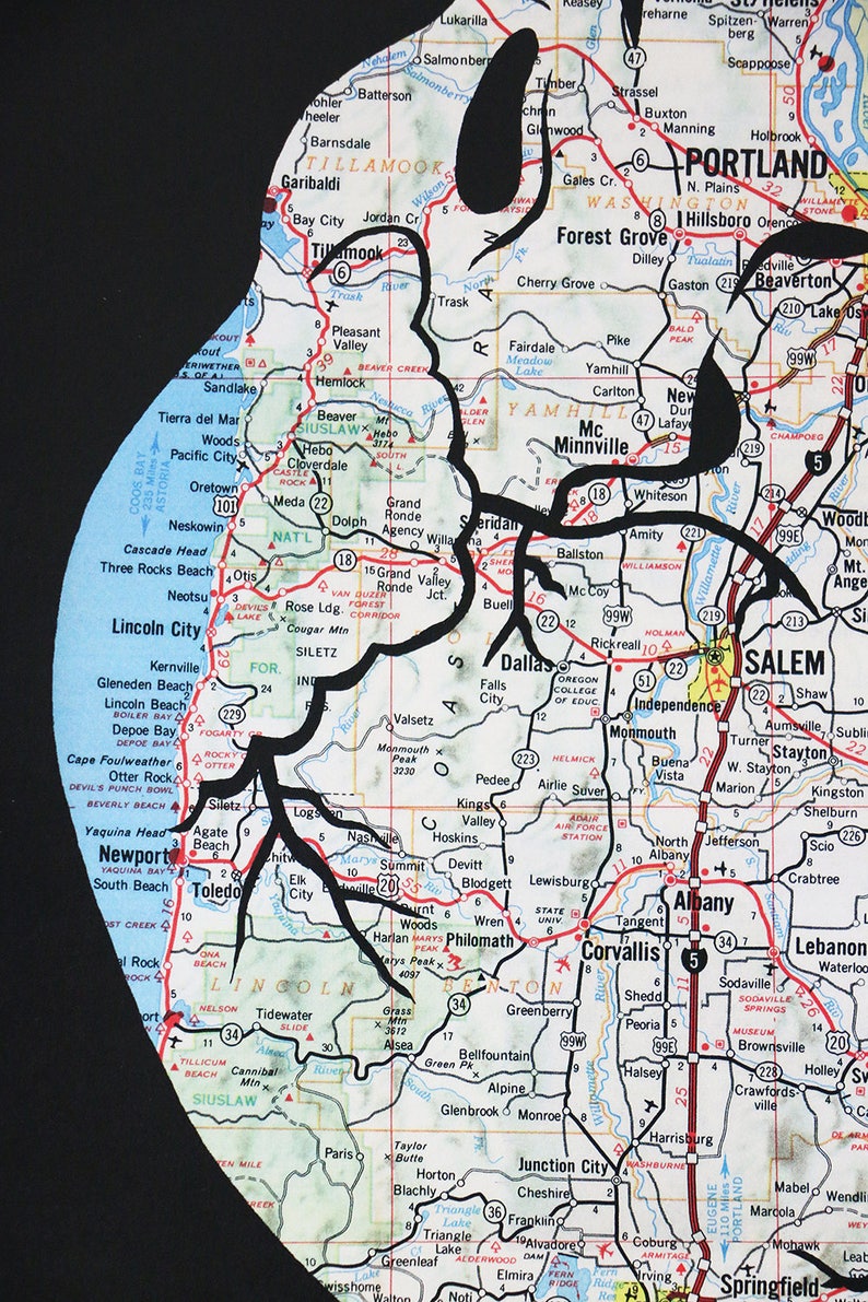 Oregon Heart Map Art Print // 11x14 Poster // Anatomical Heart | Etsy