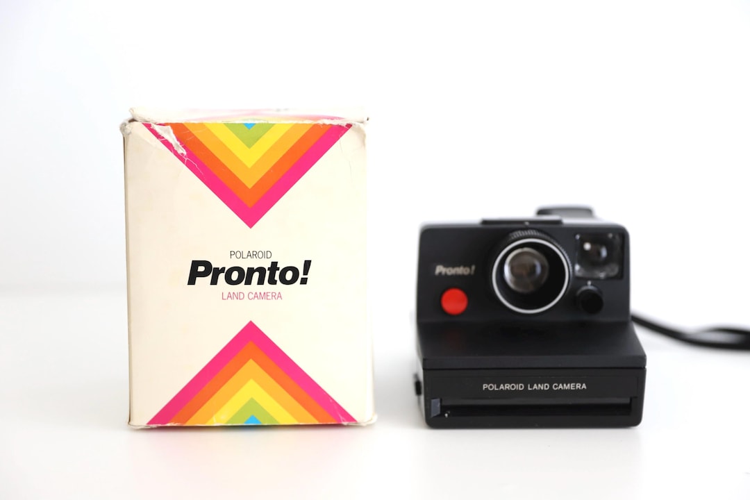 Vintage 1980s Polaroid PRONTO Camera BLACK W/ RED Button Camera 600 ...