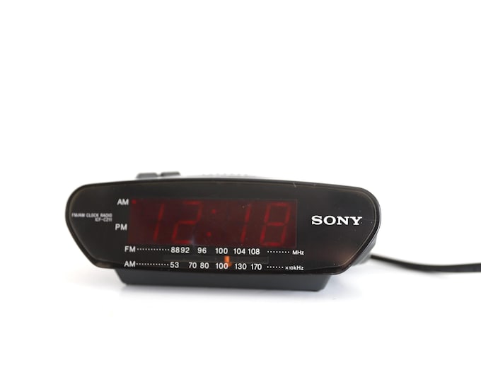 Vintage Sony Dream Machine Clock Radio, ICF-C25 Retro Look Alarm Clock ...