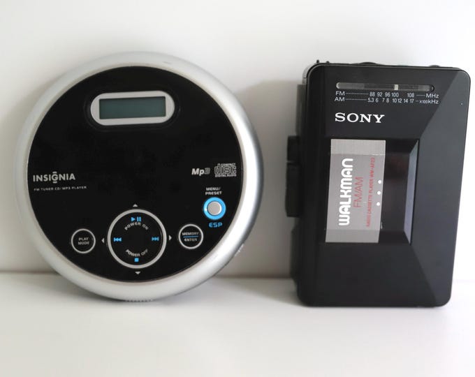 Vintage 1980s Sony BLACK Walkman / Discman Tape Deck Player -- RADIO ...
