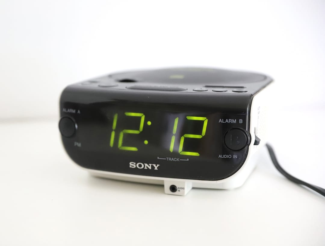 Vintage 1990s Sony Brand SOUNDESIGN Brand Portable CD Compact Disc ...