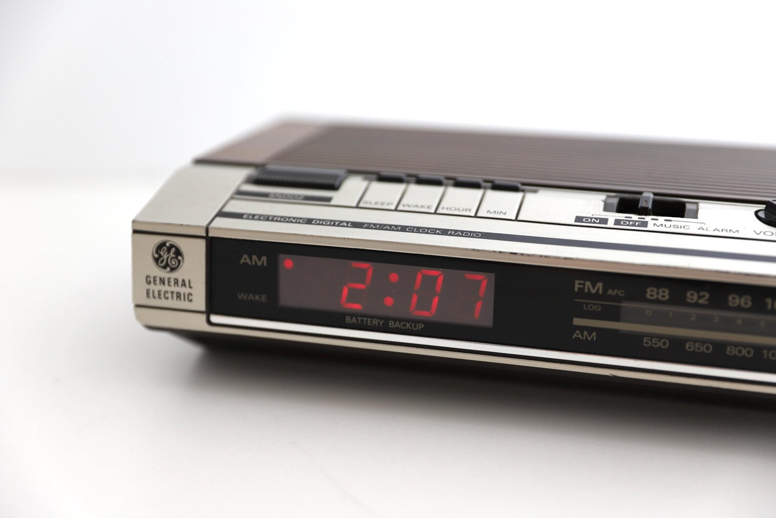 Vintage 1980s G.E. Vintage ALARM Clock Vintage Am/fm Radio Tested and ...