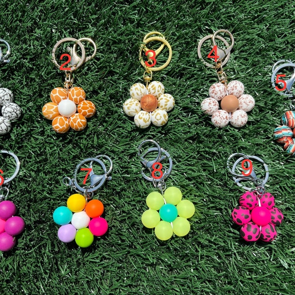 Flower Keychain - Etsy