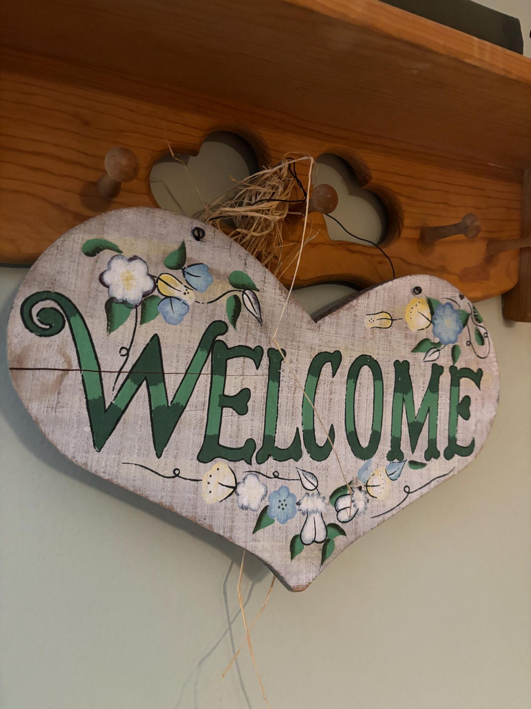 Vintage Wooden Heart Welcome Sign – Hand Painted Floral Cottagecore ...