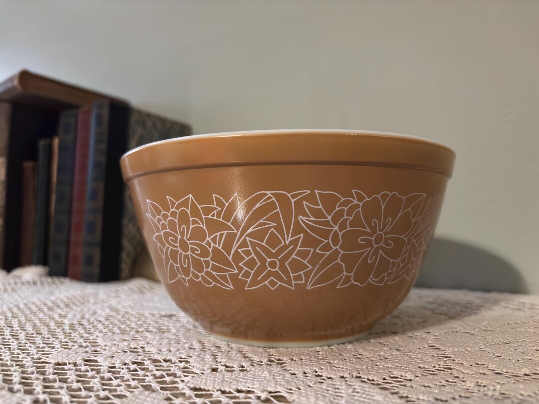 Vintage Pyrex Woodland Brown Floral Small 402 Nesting Mixing Bowl 1.5 ...
