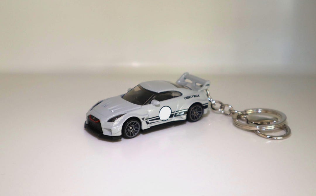 Nissan Skyline GTR R35 LBWK Hot Wheels Keychain - Etsy