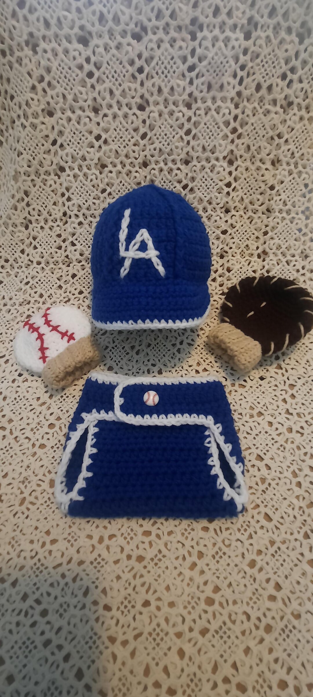 LA DODGERS Baseball Hat W Brim Diaper Cover Baseball and Glove Mittens ...