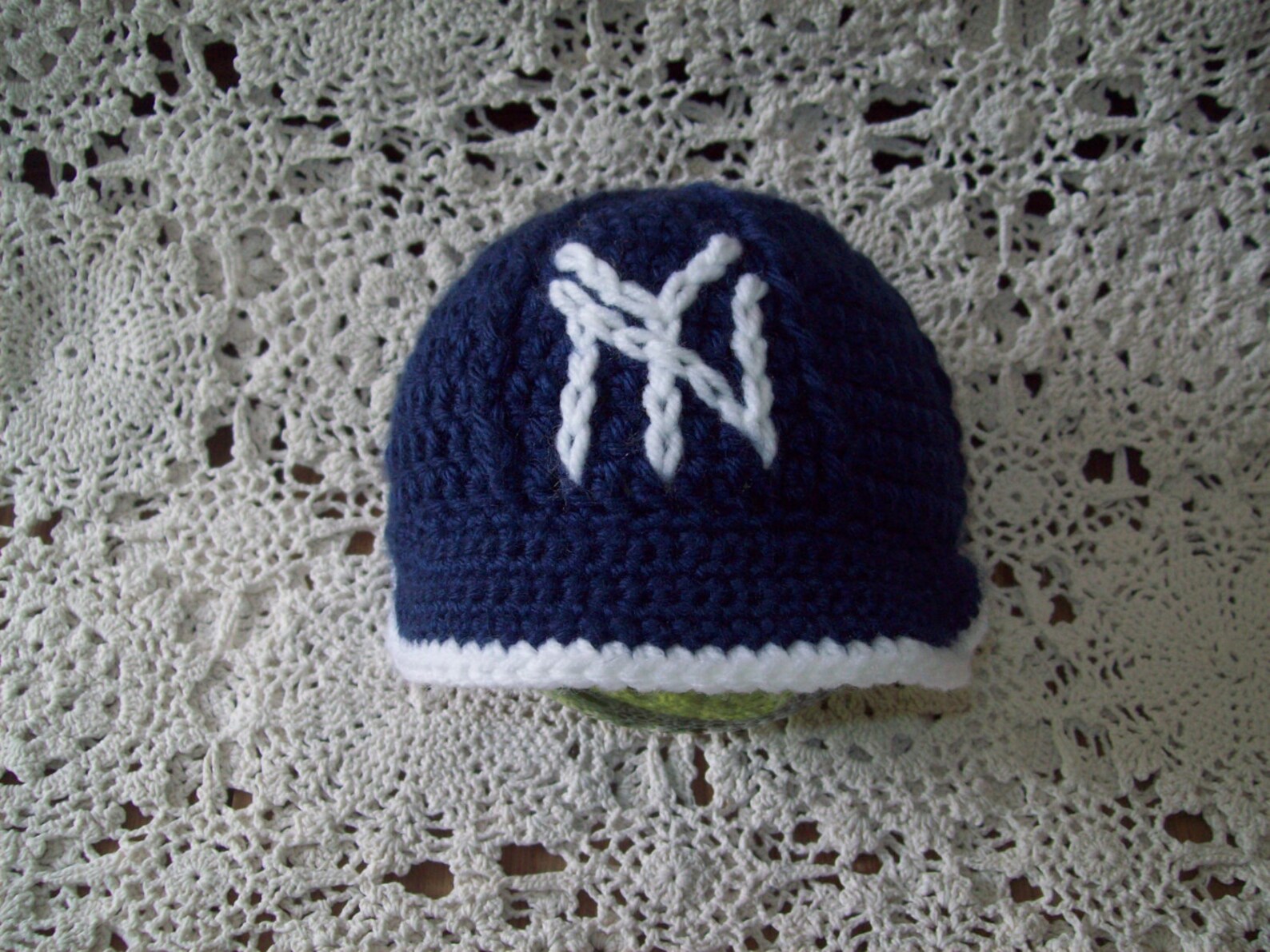 NY YANKEES Baseball Crochet Hat W/ Brim for Infant Baby Boy or Girl A ...